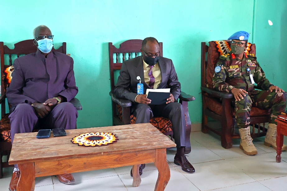 Force Commander and Ag. HoM designate calls on Ngok Dinka Paramount ...